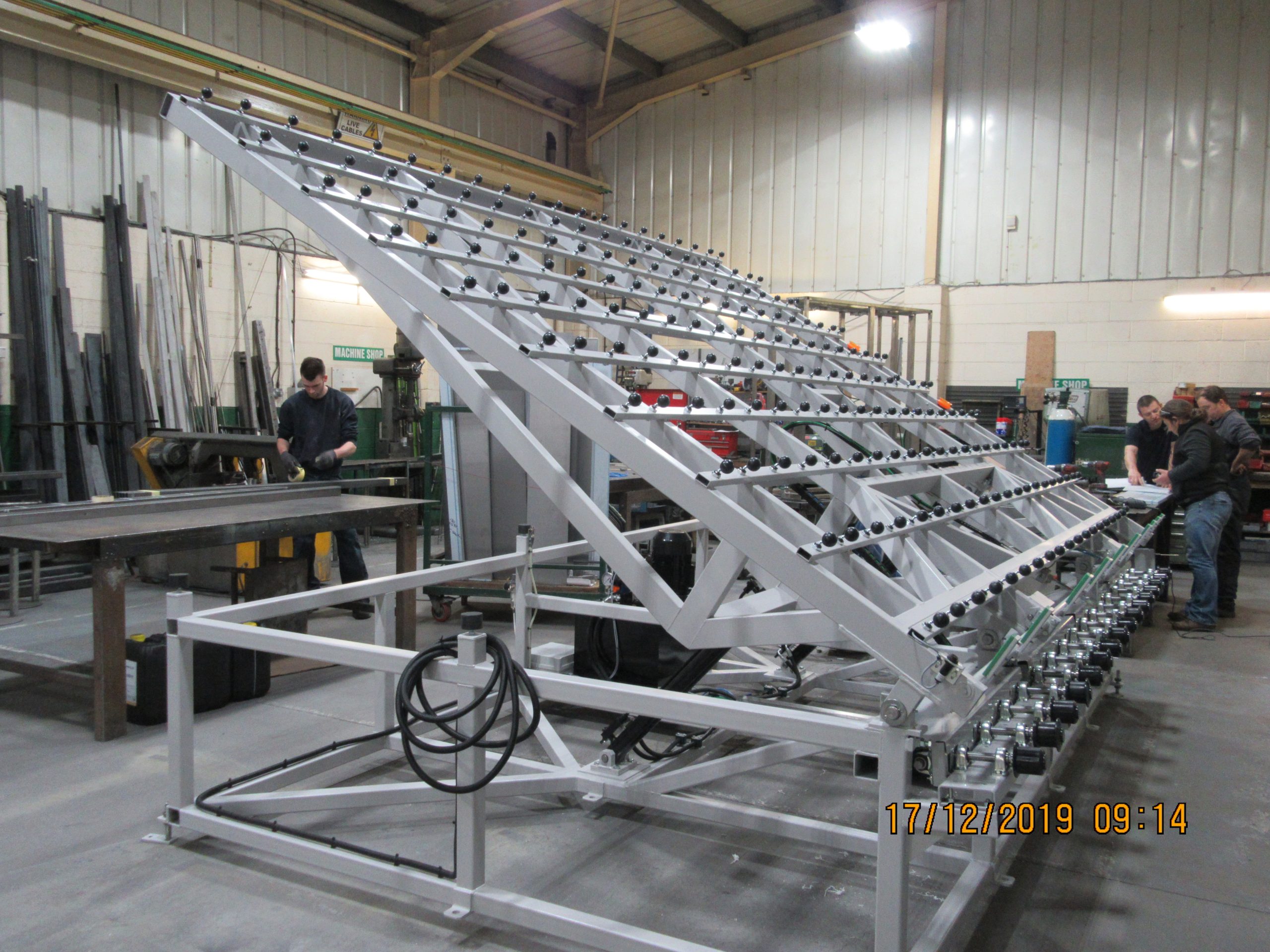 Hydraulic Tilting Table - Atlantic Machinery